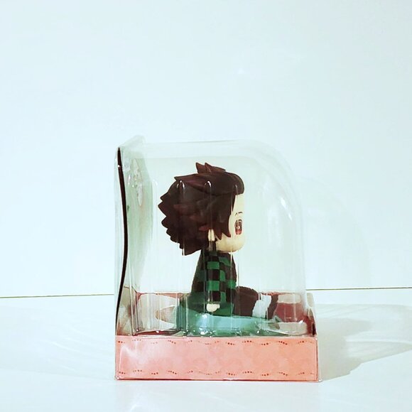 FuRyu | Accents | New Demon Slayer Tanjiro Kamado Solar Bobble Head ...